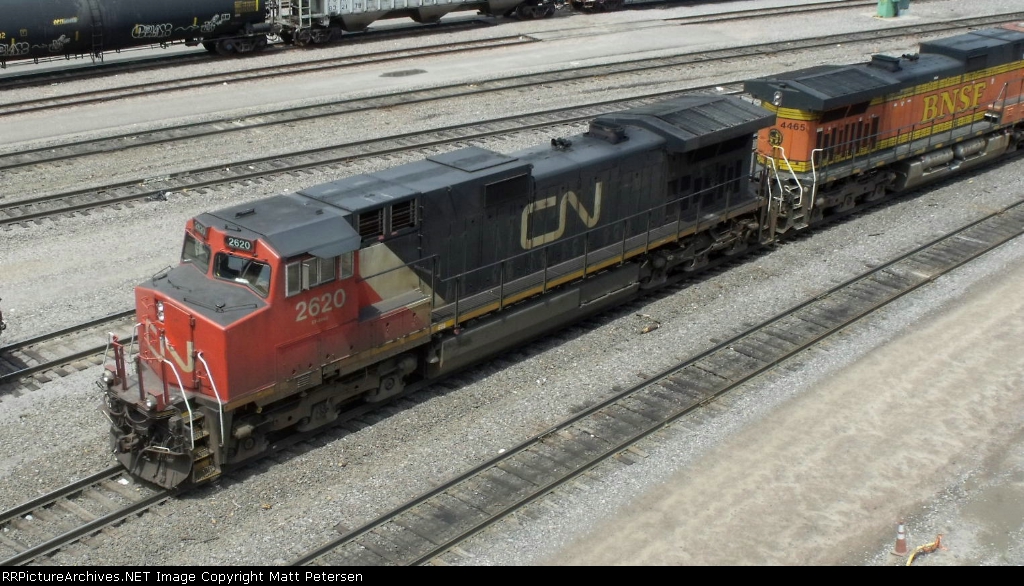 CN 2620